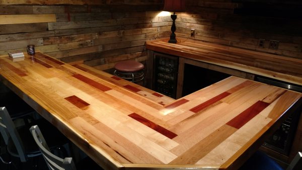 Casting resin table top store